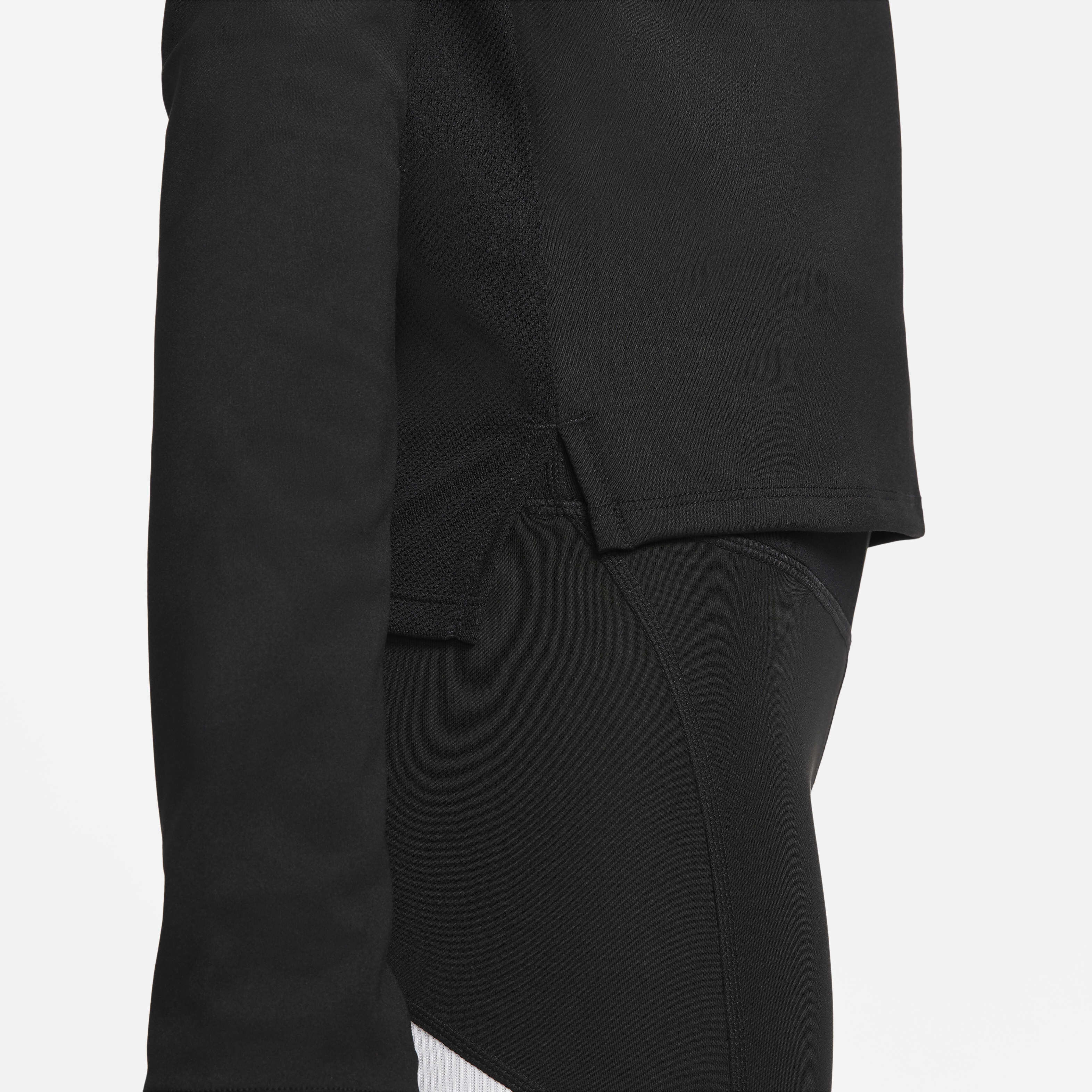 Buy Nike Air Women's Running Midlayer - Black @ Nike Saudi