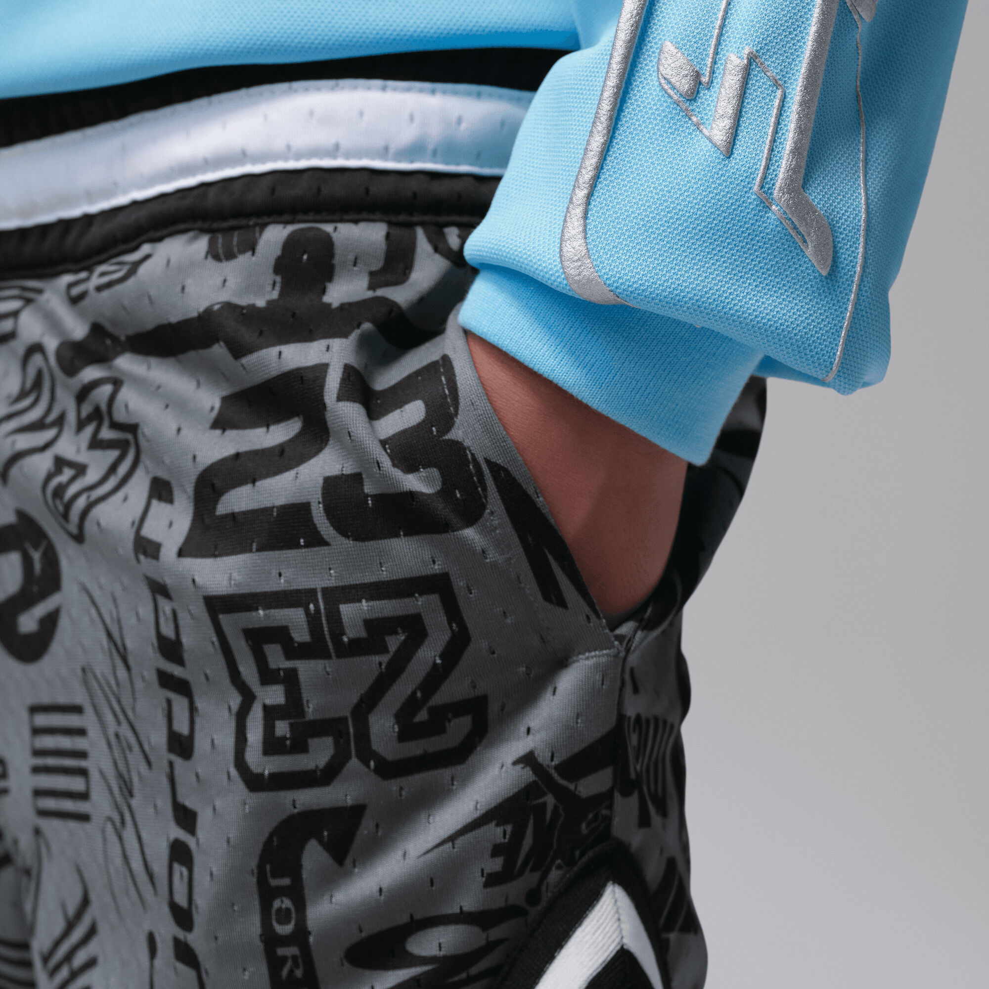 Buy Jordan Dri-FIT Older Kids' MJ Printed Sport Diamond Shorts - Black ...