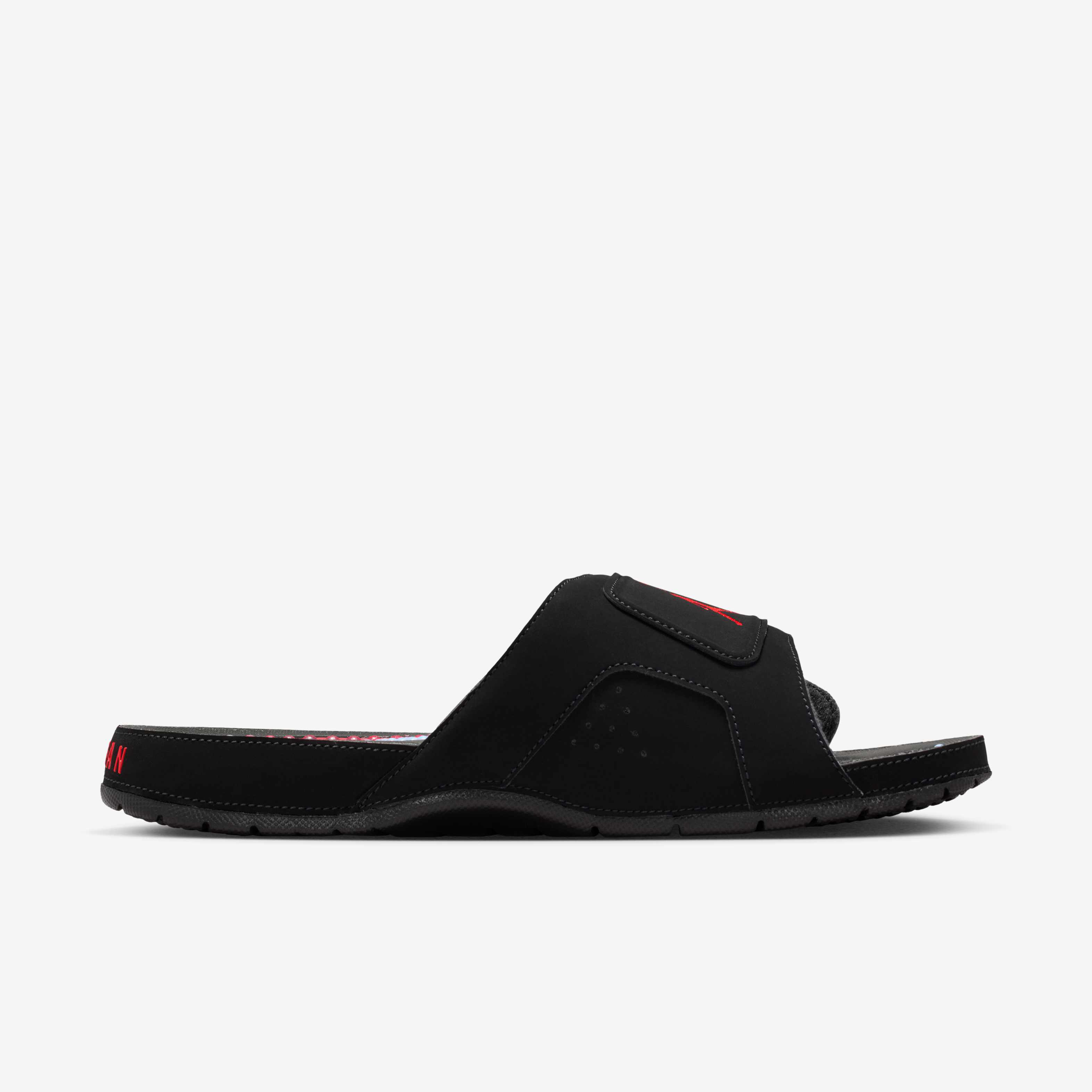 Buy Jordan Hydro VI Retro Slides - Black/Infrared 23 @ Nike Saudi