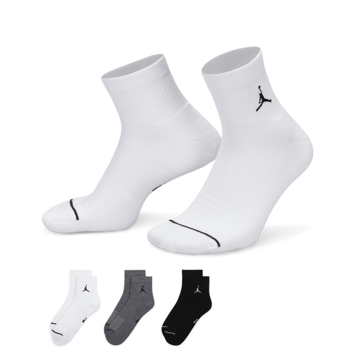 Men's Socks in KSA. Nike SA