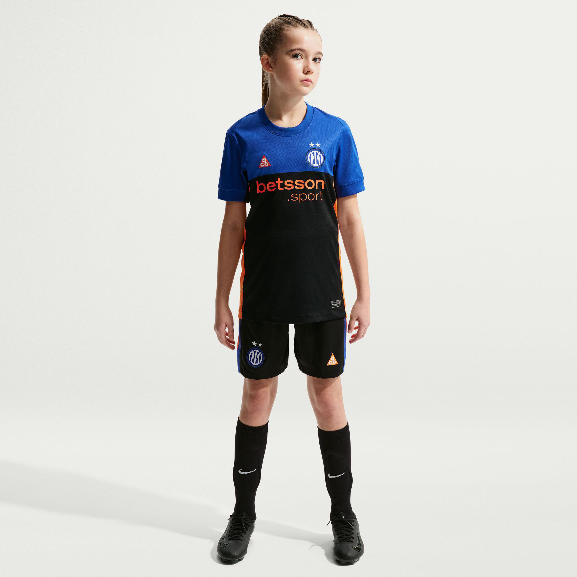 Buy Inter Milan 2026 Stadium SE Older Kids' Nike ACG Dri-FIT Football ...