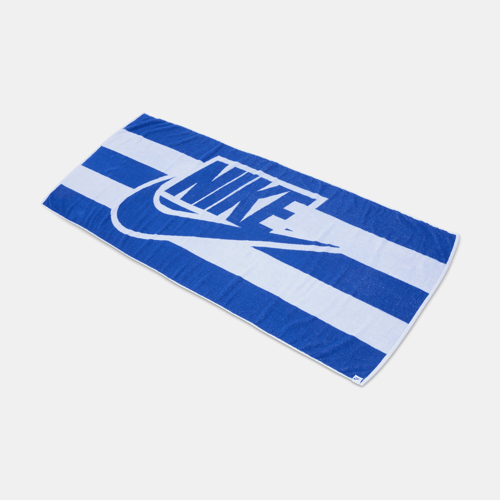 Buy Nike Club Pool Towel - Game Royal/White @ Nike Saudi