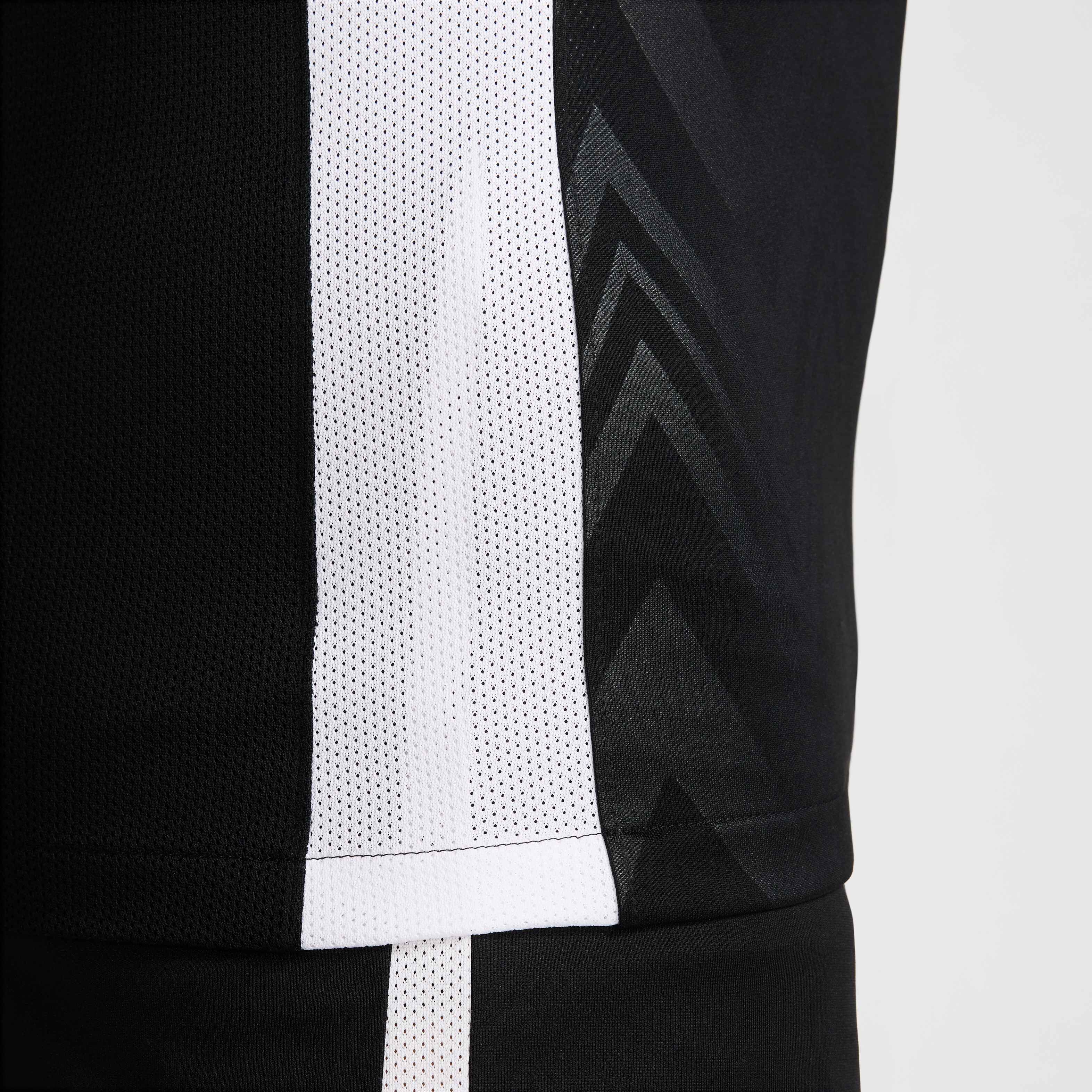 Buy Nike Challenge V Men's Dri-FIT Football Shirt - Black/White/White ...