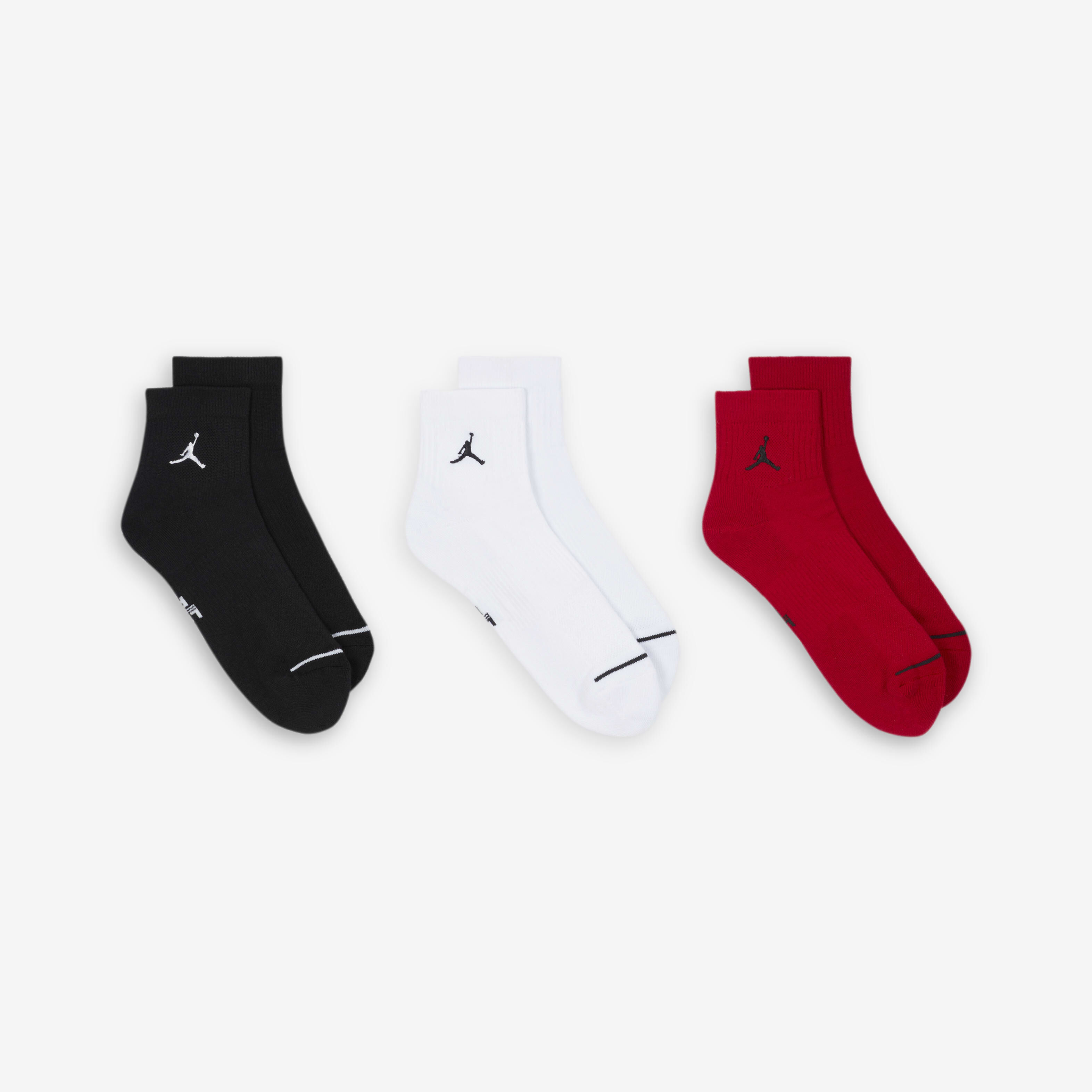 Buy Jordan Everyday Ankle Socks (3 Pairs) - Multi-Colour | Nike Saudi ...